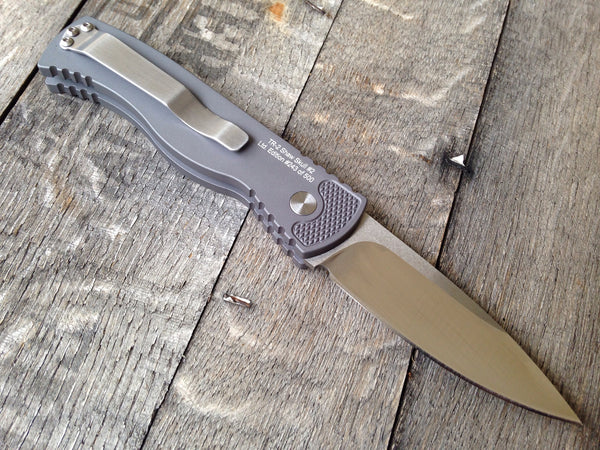 Protech TR-2.63 Skull Gray Tactical Response Automatic Knife (3" Satin ...